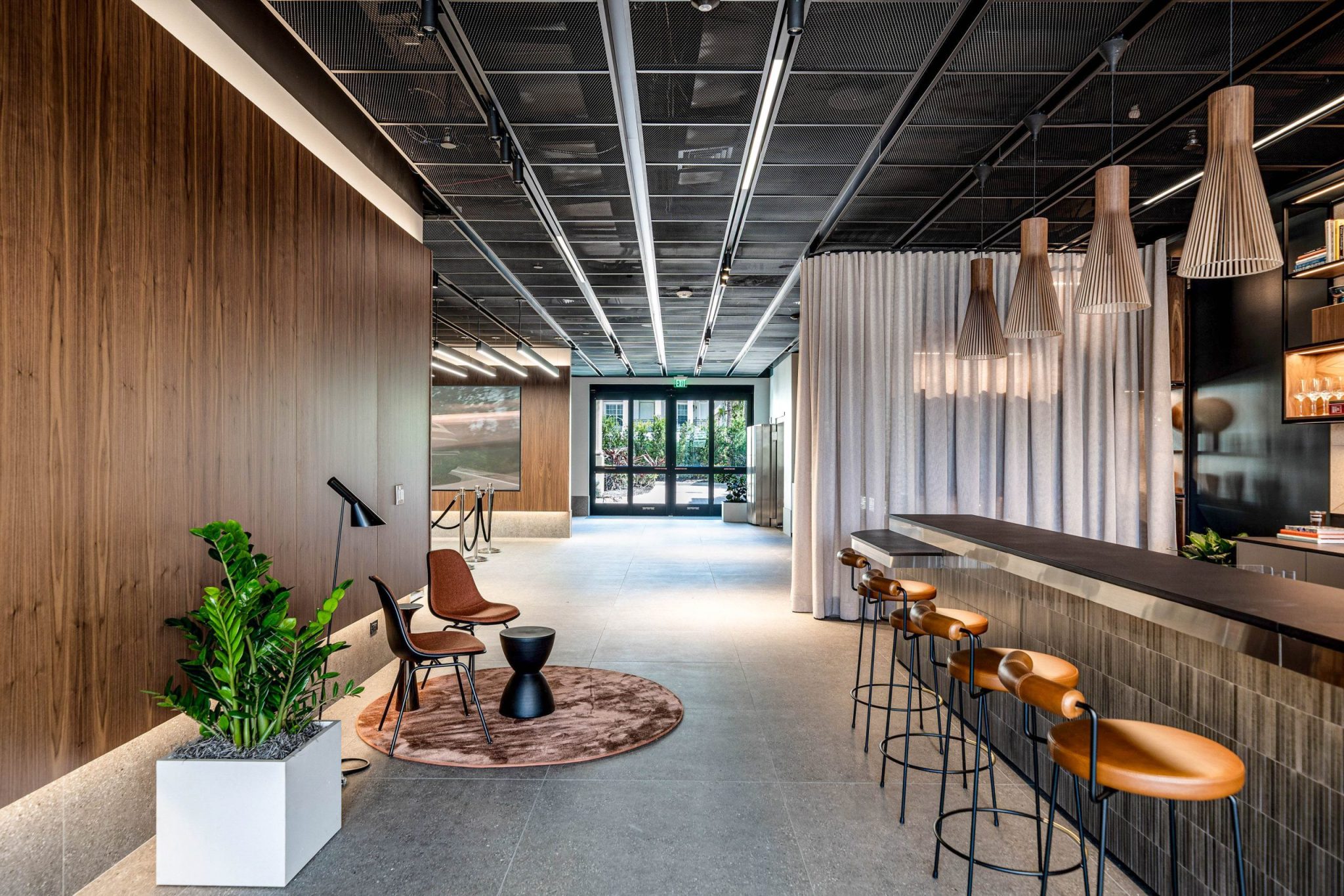 Enjoy the Café | Porsche Studio Naples